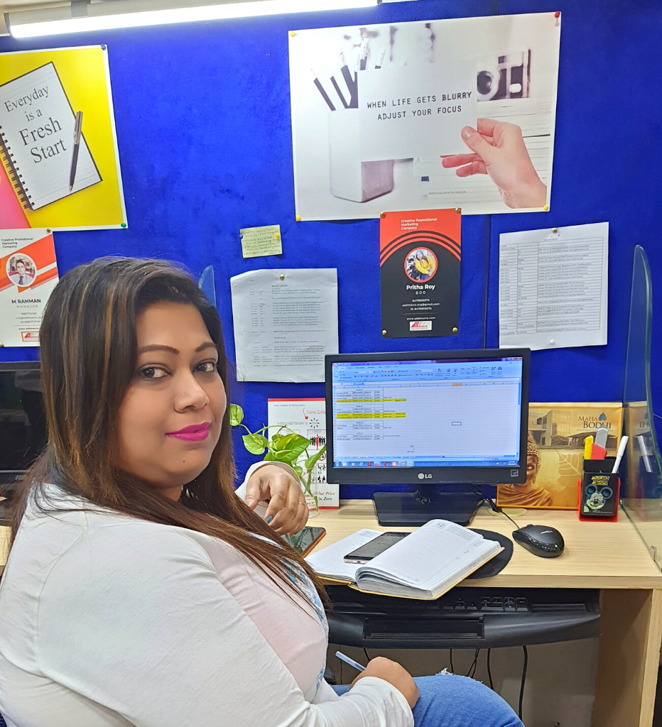 ADDMANIA - Concept in Brand Communication